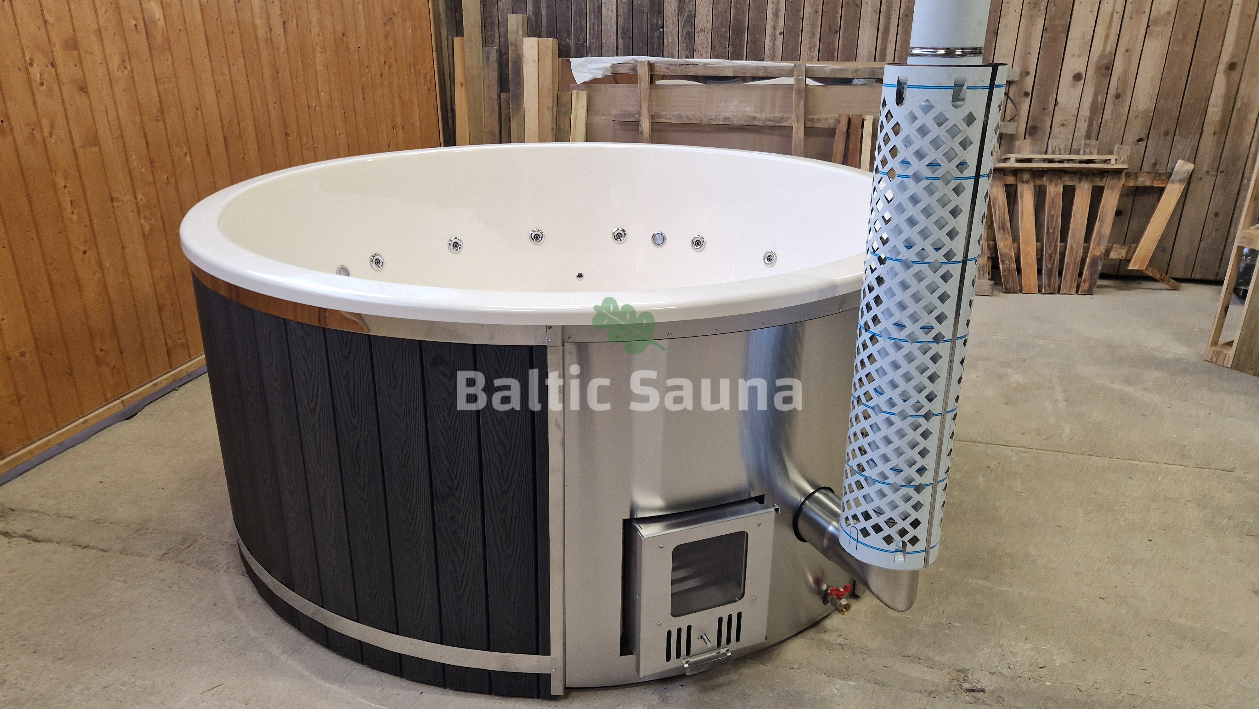 Hot Tub - Integrated heater – Baltic Sauna